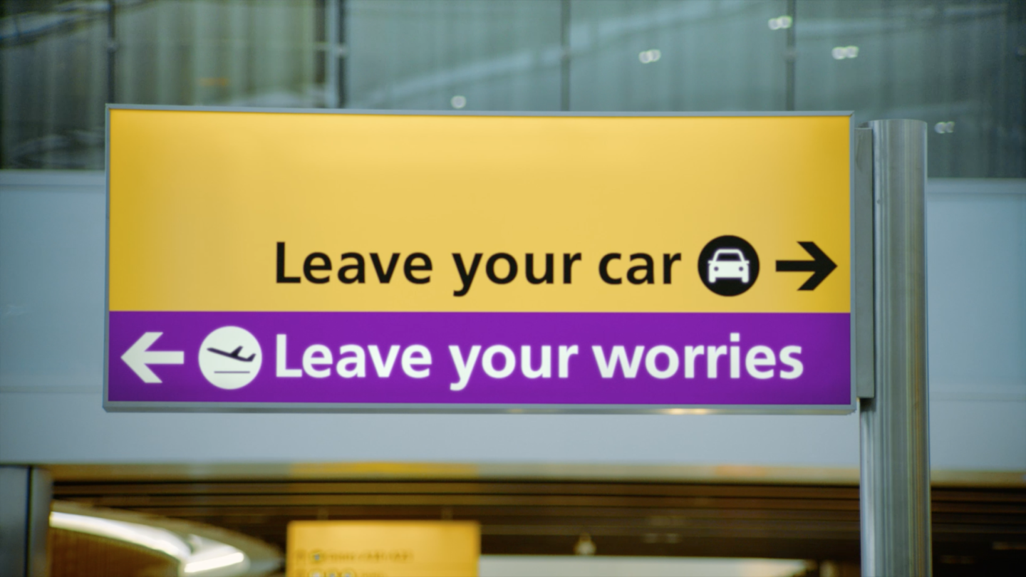 Heathrow - Signs - 1920vfx